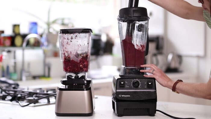 What Blender Does Starbucks Use? - 2022 Guide